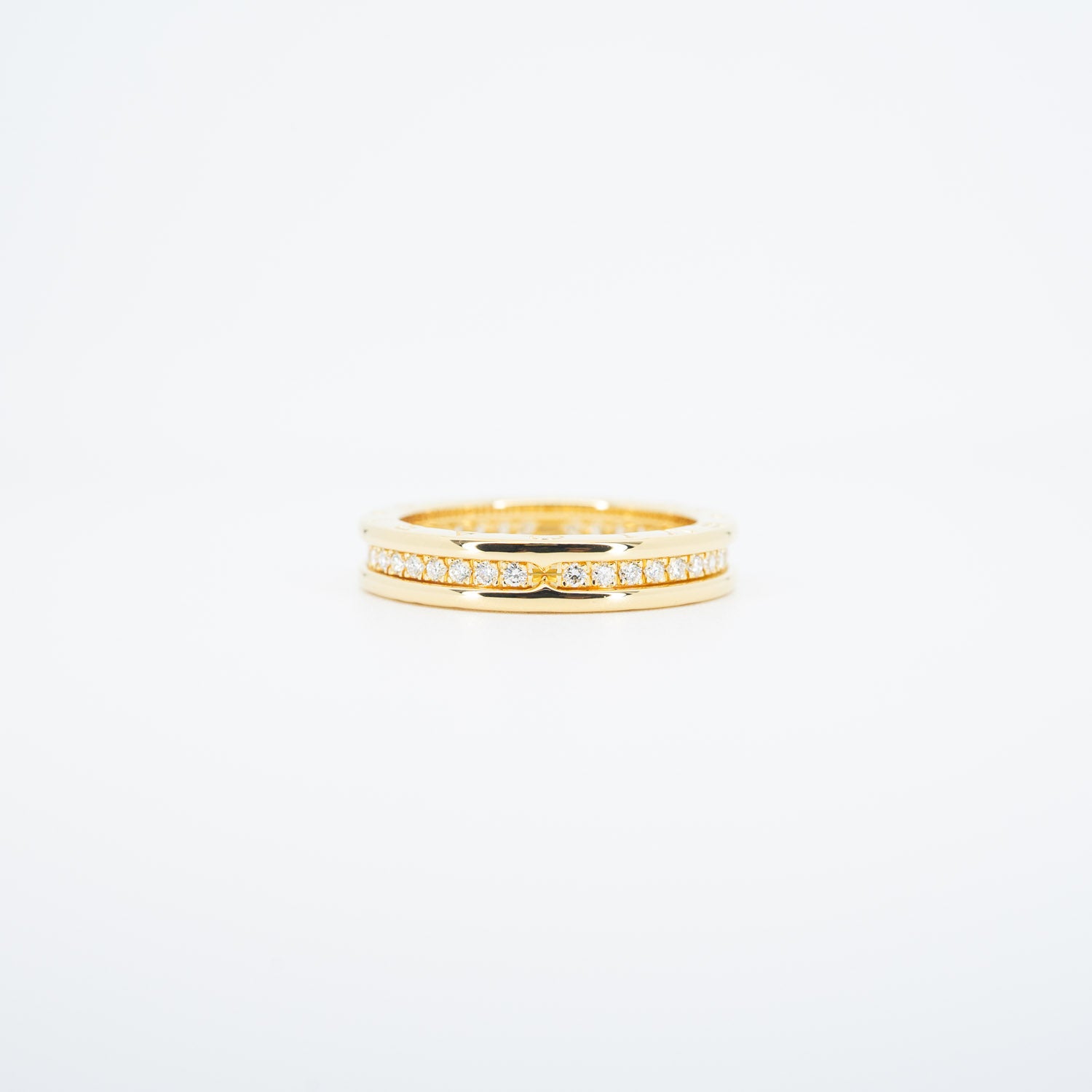 แหวน Bvlgari B.zero1 1band with Pave Diamond Eternity ring 18K Yellow ...